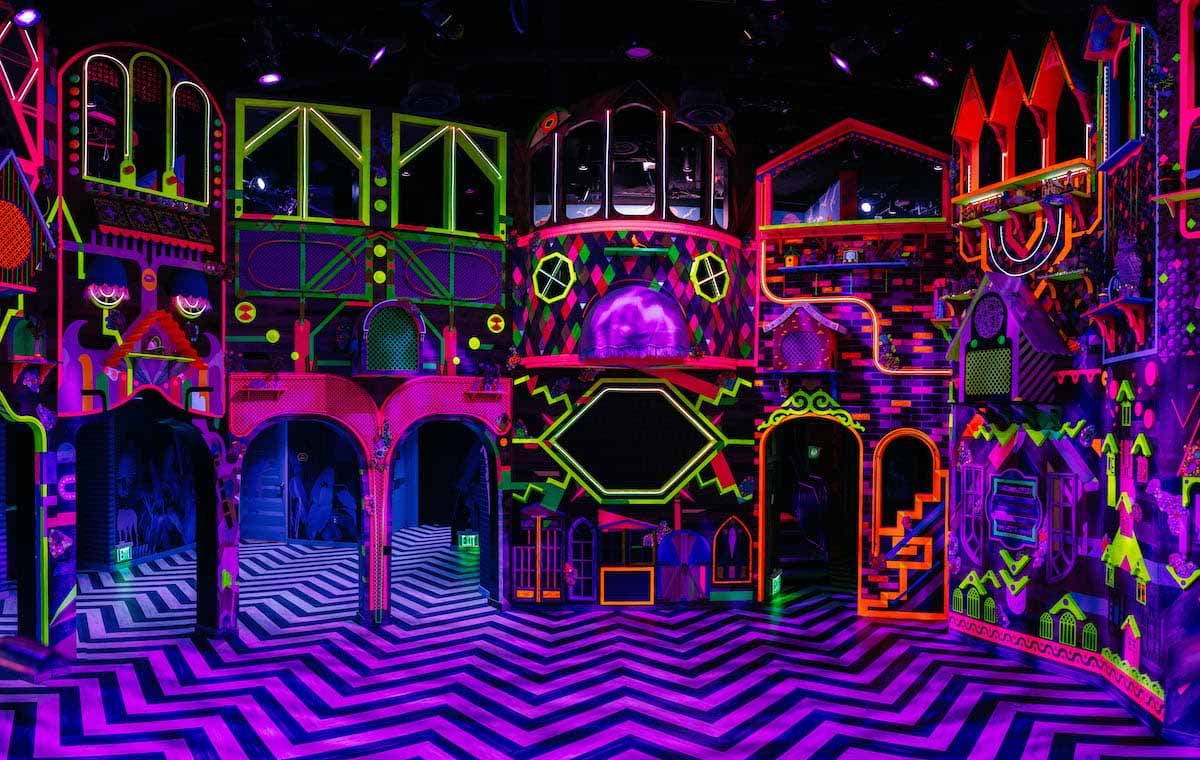 Digital Art Installation - 5 Companies Raising the Bar [Examples]