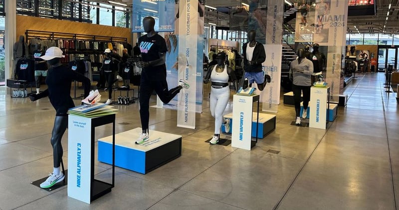 6 Best Experiential Retail Examples for 2025
